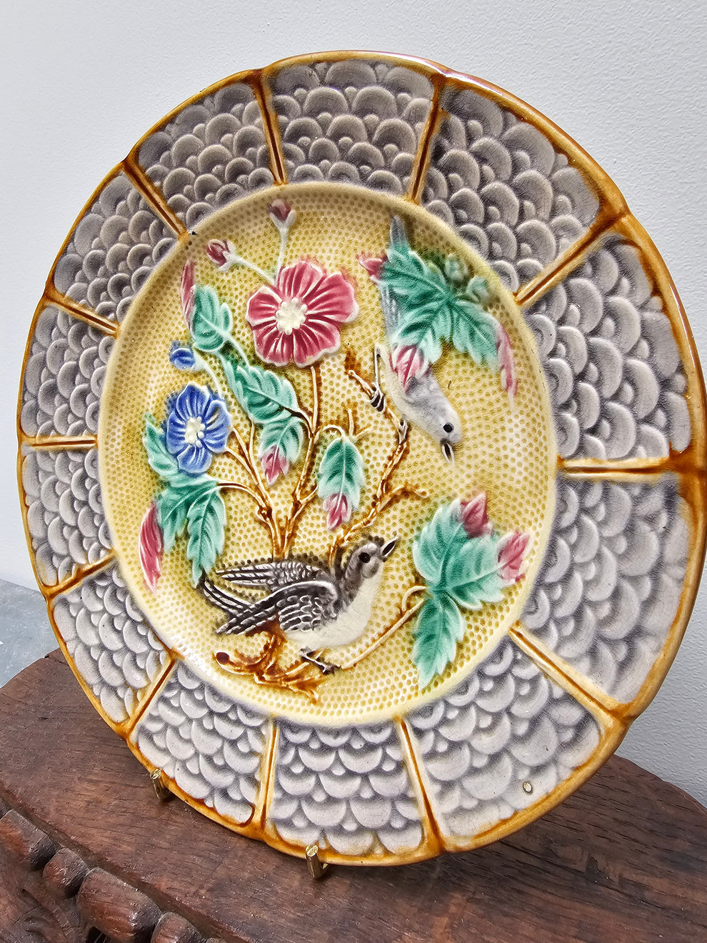Antique Majolica 'Mouzin Lecat - Nimy' Round Love Birds Plate – Lily Pond